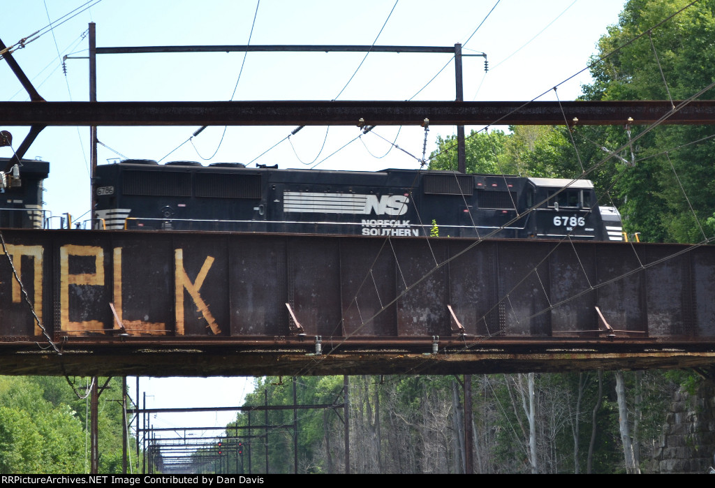 NP SD60M 6786 leads 24K